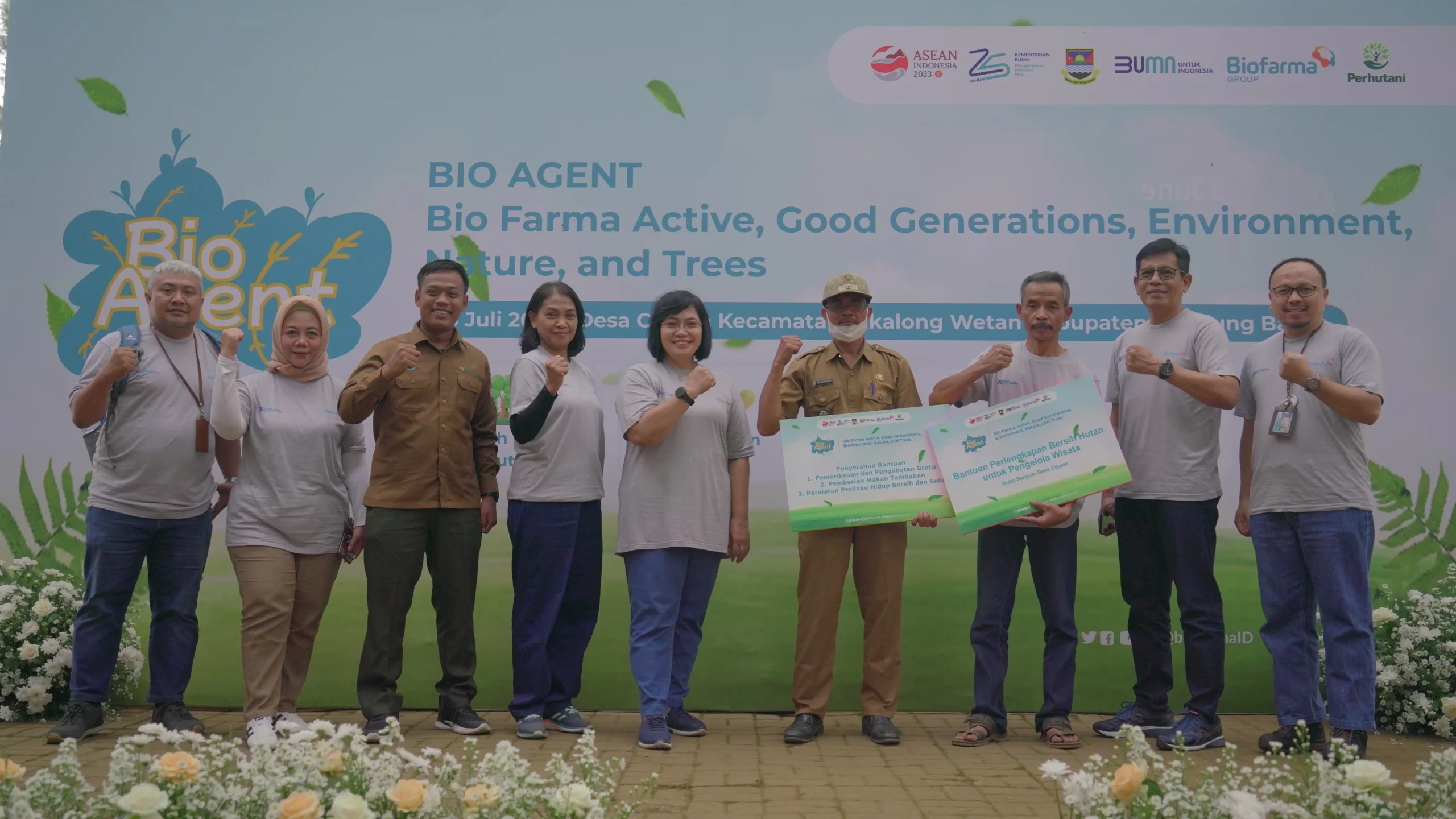 Biofarma Group Gelar Kegiatan Peduli Lingkungan di Kawasan Desa Cipada