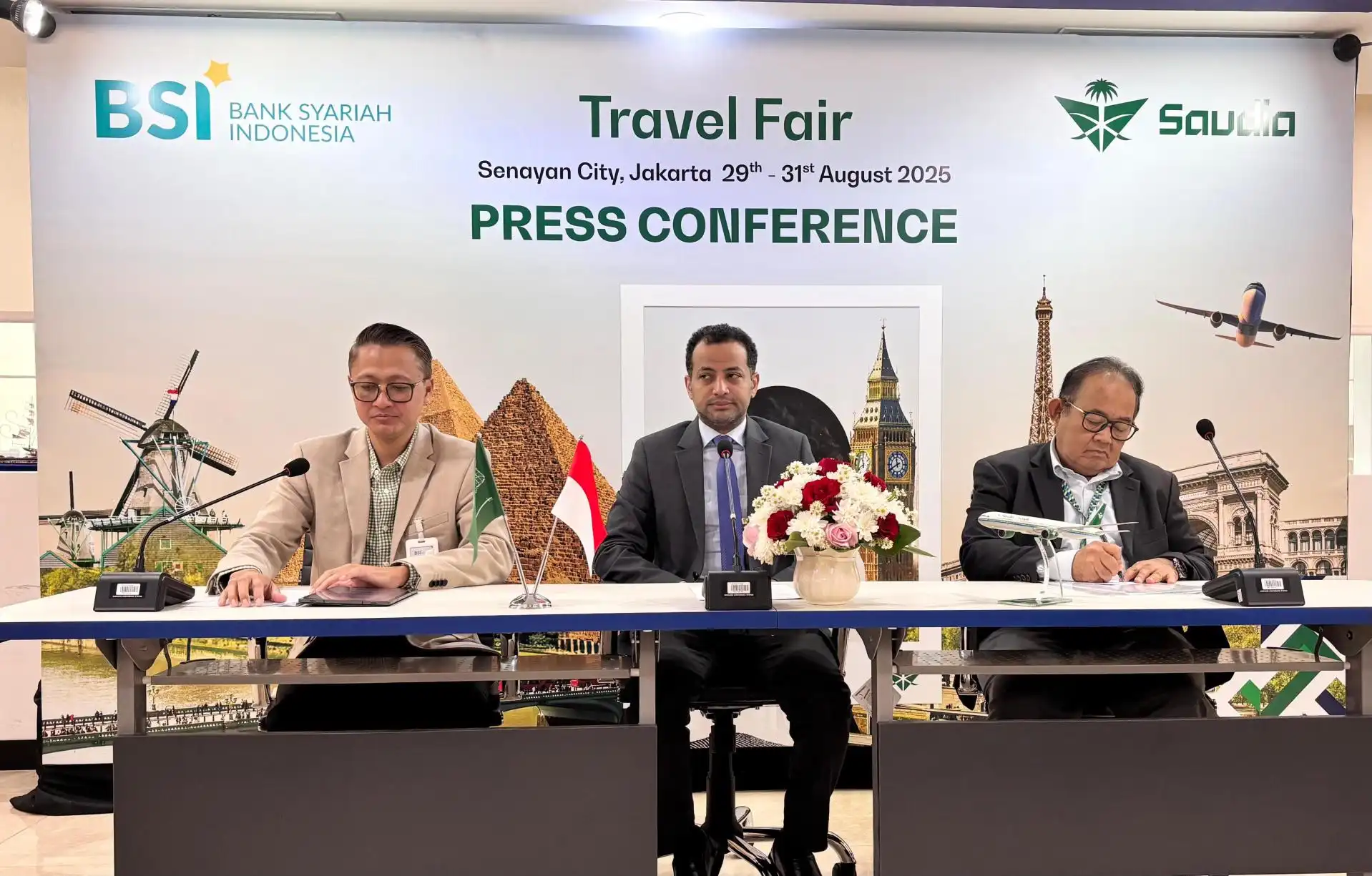 Dukung Wisata Halal, BSI Tebar Promo di Saudia Travel Fair 2025